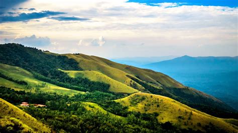 7 Best Eco Tourism Destinations In Karnataka With Breathtaking Beauty