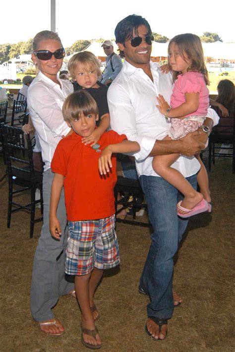 Kelly Ripa And Mark Consuelos Celebrate Son Michaels 27th Birthday