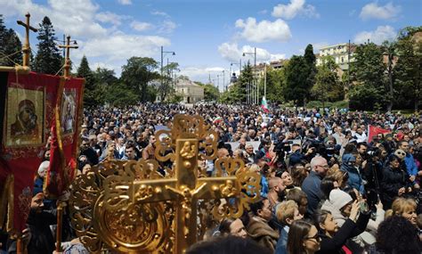 Ivan СЛАВА БОГУ С молебен пред „Св Александър Невски“ и шествие из центъра на София