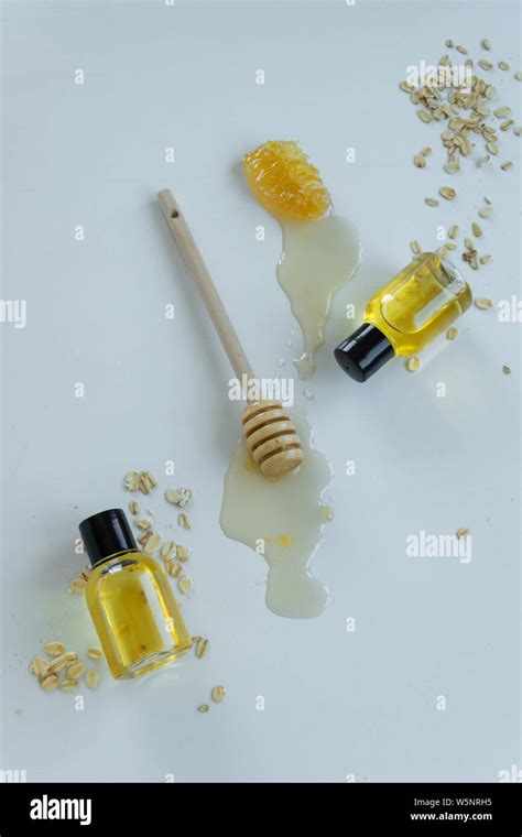 Skin Care Products With Extract Of Honey And Oatmeal Healthy Organic