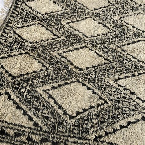 1970s Marmoucha Moroccan Rug Vintage And Mid Century Moroccan Beni