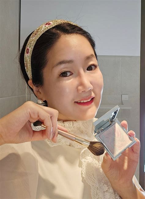 디어달리아 스킨 실루엣 컨투어 듀오and 루미너스 하이라이터로 입체감 있는 얼굴 만들기 네이버 블로그