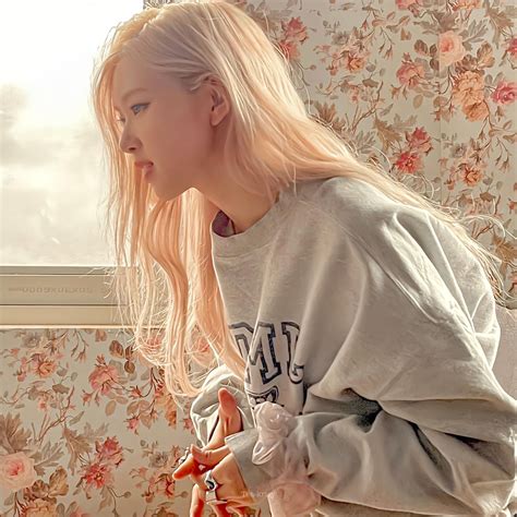 朴彩英壁纸