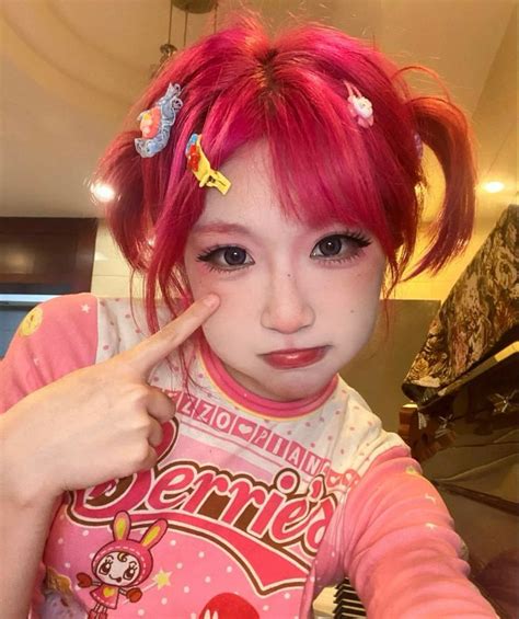 Gyaru Aesthetic Aesthetic Hair Dyed Hair Inspiration Hair Inspo