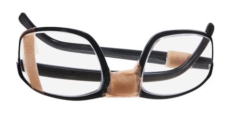 Premium Photo Broken Eyeglasses