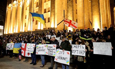 Cubans Reject Castro Regimes Backing Of Ukraine Invasion Diálogo