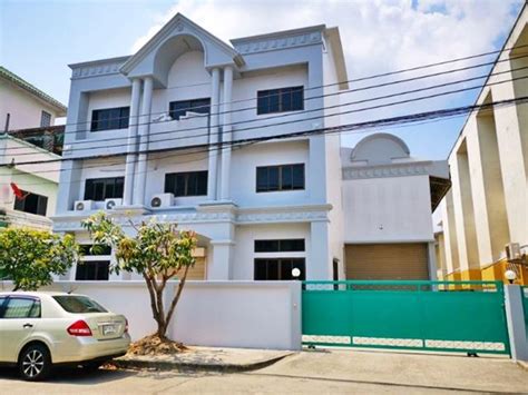 มีลิฟท์ขนสินค้า โรงงาน 2ชั้นหลังมุม วงแหวน ราชพฤกษ์ วัดลำโพ 1 3 กม 4