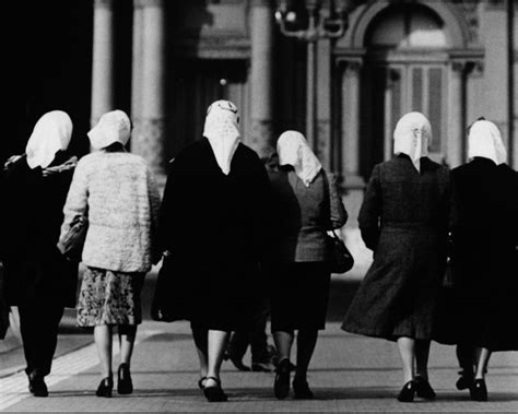 Madres De Plaza De Mayo En 1979 Clarin70aniversario