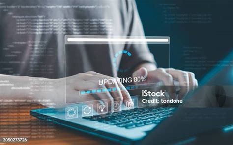 소프트웨어 업데이트 또는 운영 체제 업그레이드 컴퓨터 화면의 진행률 표시줄 업데이트 앱 패치 설치 노트북 디지털 업데이트
