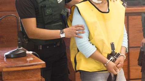 Allanamiento En Ñuñoa Dejó A Dos Mujeres Detenidas T13