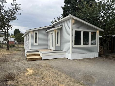 102 45640 Watson Road Chilliwack Zolo Ca