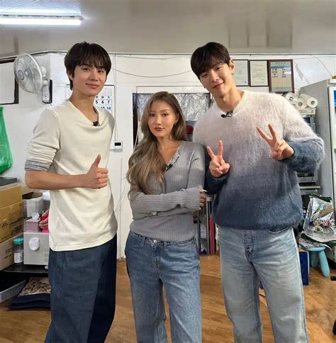 사진 너무 못 찍어서 이슈인 Nct 공식 계정 팬플러스 커뮤니티