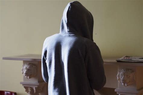 Viaggio nel Paese dove i gay non esistono perché vengono seviziati e