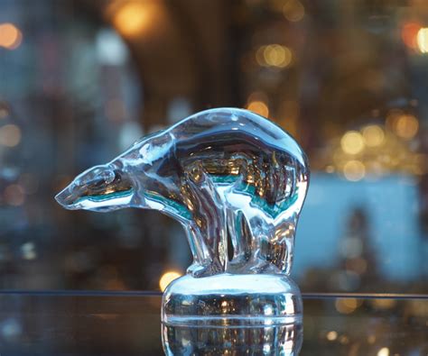 Rare Ours Cristal Baccarat par Georges Chevalier Art Déco Galerie