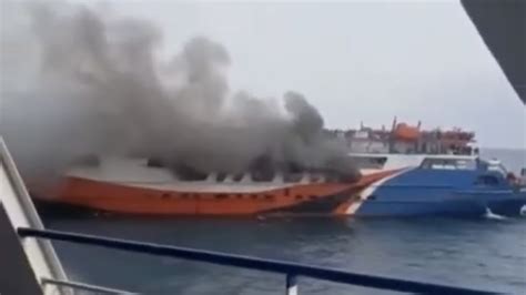KMP Royce 1 Alami Kebakaran Di Alur Penyebrangan Merak Bakauheni