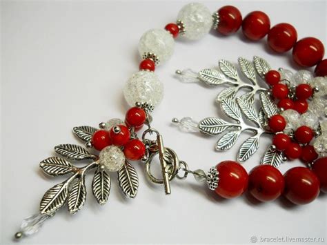 Комплект украшений браслет и серьги из красного коралла в интернет магазине на Ярмарке Мастеров