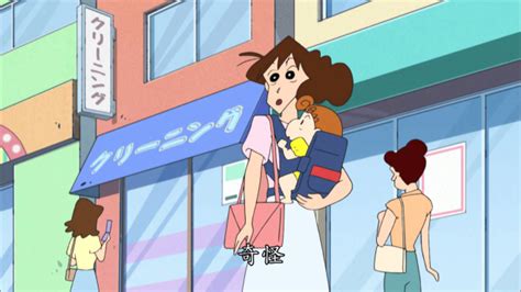 蜡笔小新第六季：小新扮成蜗牛的样子，还真像 凤凰网视频 凤凰网