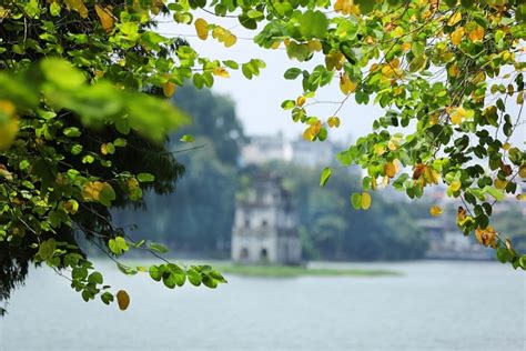 Đẹp nao lòng mùa thu Hà Nôi Báo Quảng Ninh điện tử