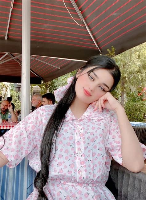 صور المعلمه فيان البياتي Artofit