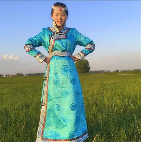 Монгольский национальный костюм женский (71 фото)
