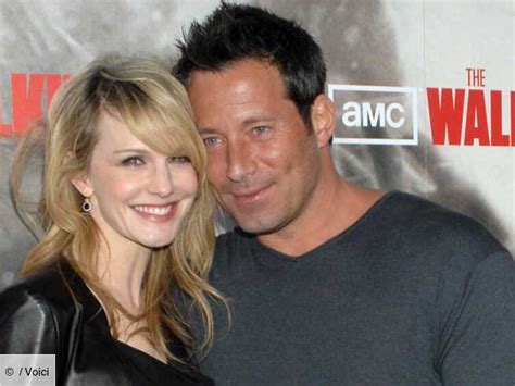 Kathryn Morris la star de Cold Case enceinte de jumeaux à 44 ans Voici