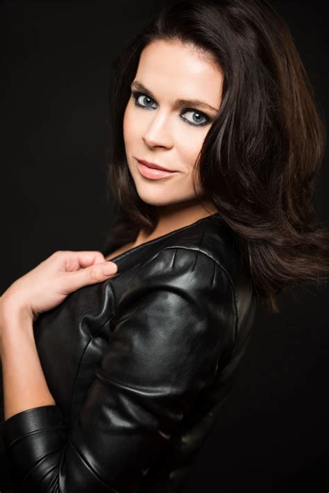 Sieglinde Feldhofer Bühne Baden