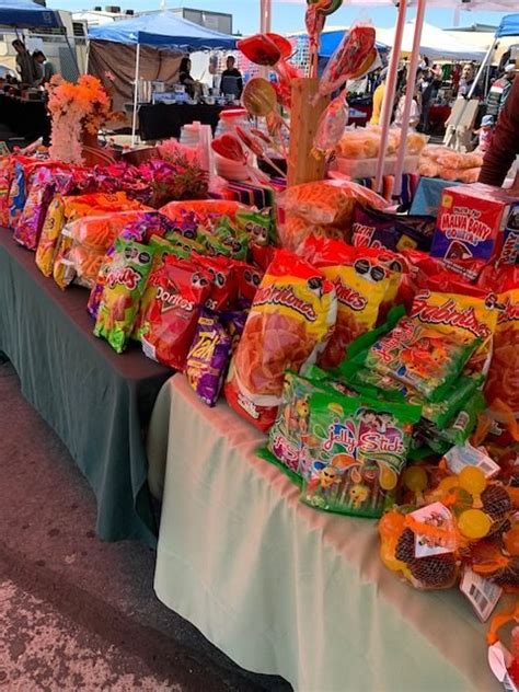 Nipomo Swapmeet And Fleamarket Where Everybody Finds Treasure