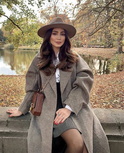 Pin by DIEGO on naomi | Winter fashion outfits, Autumn outfit, Chic outfits