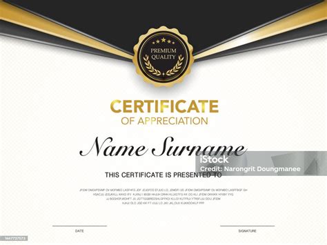 공로상 템플릿 검정색과 금색으로 고급스럽고 현대적인 스타일의 벡터 이미지 작품 졸업장을 수여합니다 일러스트레이션 기프트 카드