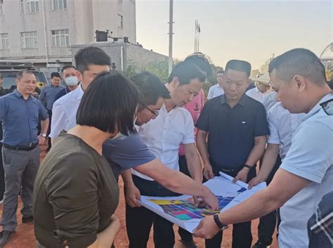 湘阴县委书记李镇江现场调度揭榜挂帅项目建设推进工作 液压汇