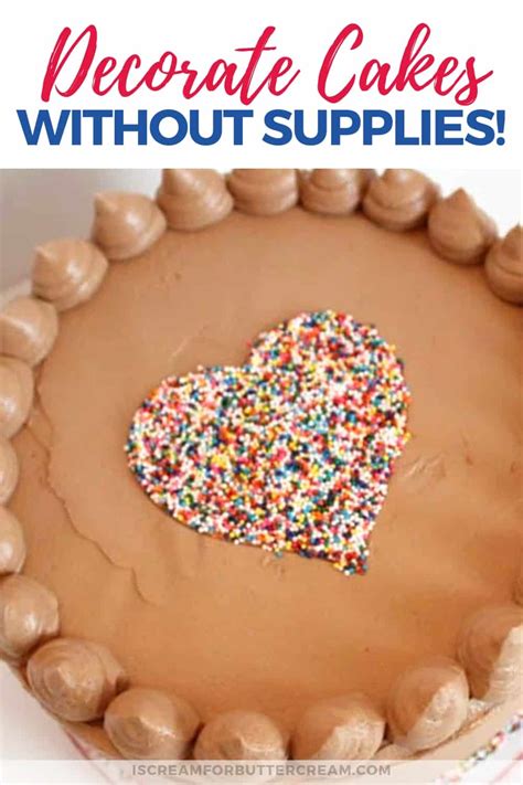How To Decorate A Cake Without Piping Bag Cake Walls