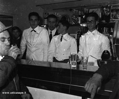 Ustica Anni 60 Apertura Nuovo BAR Ustica Sape