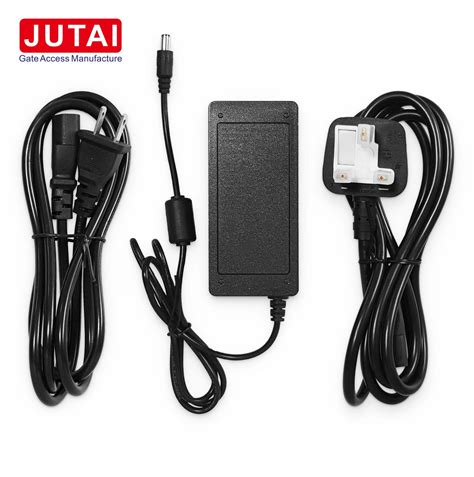 Car Parking Access Control Long Range Rfid Reader Which Integrated Uhf