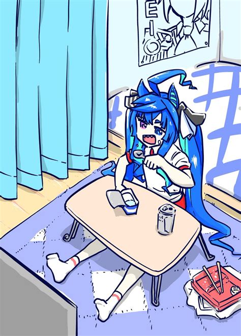 ツインターボ「かなりサイズが小さい勝負服インナーを着てしまったツインターボと頑張って脱がすイク」みきの漫画
