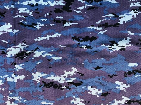【楽天市場】【 10 Off 期間限定 】 呉氏グッズ【「 呉氏 」 海上自衛隊 デジタル迷彩 Tシャツ 】 海上自衛隊グッズ 呉市 クレシ