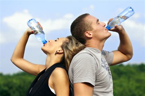 How To Deal With Excessive Sweating In Summers