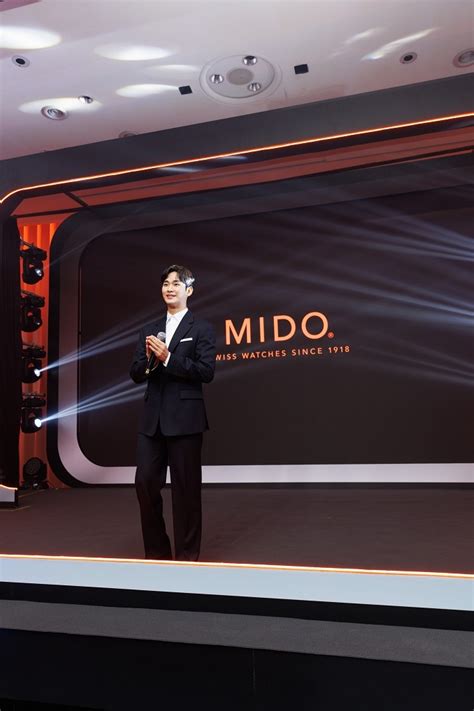 專訪／金秀賢帥氣演繹 Mido 先鋒系列 Tv 大日期窗腕錶！曝光全新嗜好！ Juksy 街星