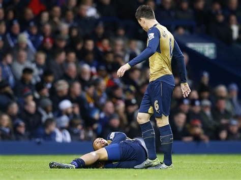 Double Injury Blow For Arsenal As Francis Coquelin Mikel Arteta Forced