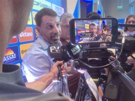 Pedrinho Exalta Torcida Do Vasco A Mais Fiel