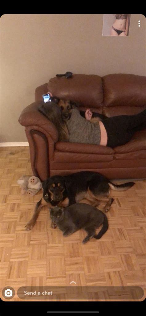 Cuddle Sesh Raww