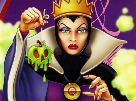 Disney Princess Snow White Holding Poisoned Apple 1920x1280 Wallpaper