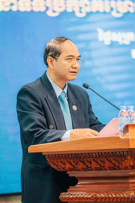 ឯកឧត្ដម ហង្ស ក្រសួងរៀបចំដែនដី នគរូបនីយកម្ម និងសំណង់