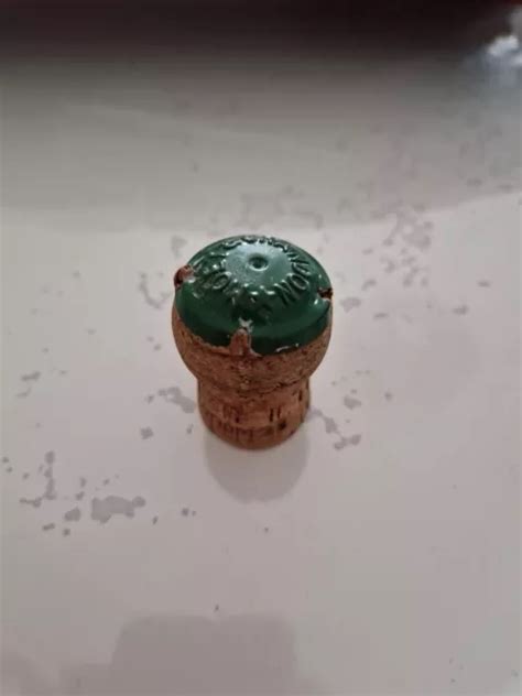 Capsule Champagne Moet Et Chandon N Ou Cote Sur Bouchon Rare Eur Picclick Fr