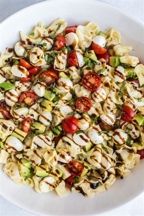 Easy Tortellini Caprese Salad