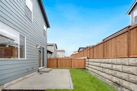 Essential Tools For Diy Fence Building At Home