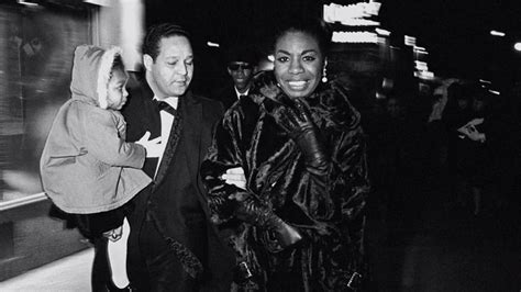 años sin Nina Simone la mujer que rompió las barreras raciales con su música Infobae