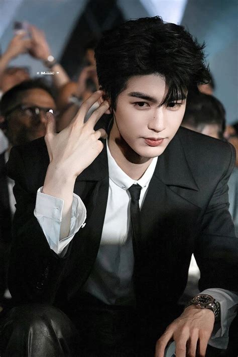 张凌赫 高清图片，堆糖，美图壁纸兴趣社区