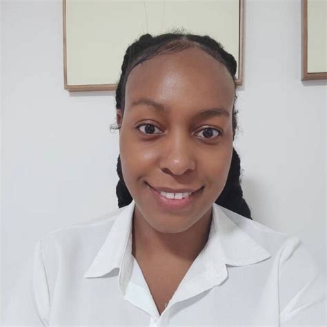 Teacher Chloe Tefl Qualified International Esl Teacher Livexp