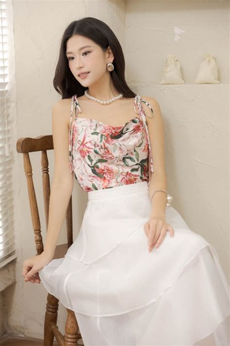 Áo Nữ Salmon Floral Silk Camisole Top