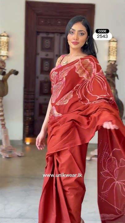Oder Now 📩 100 දෑතින් නිමවූ අලංකාර වර්ණ රටා මුසුවූ අගනා බතික් සාරි Unik Wear Batik Youtube
